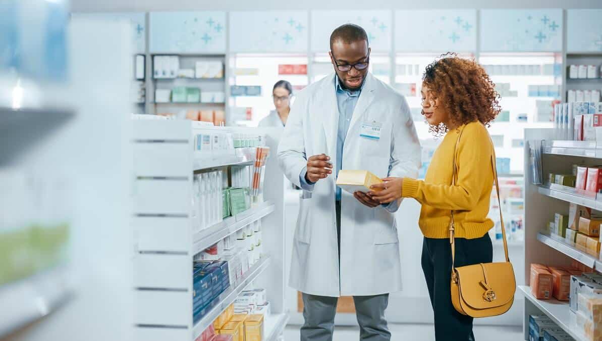 Chiffres clés sur les pharmaciens et professionnels d'officine - 3S Santé