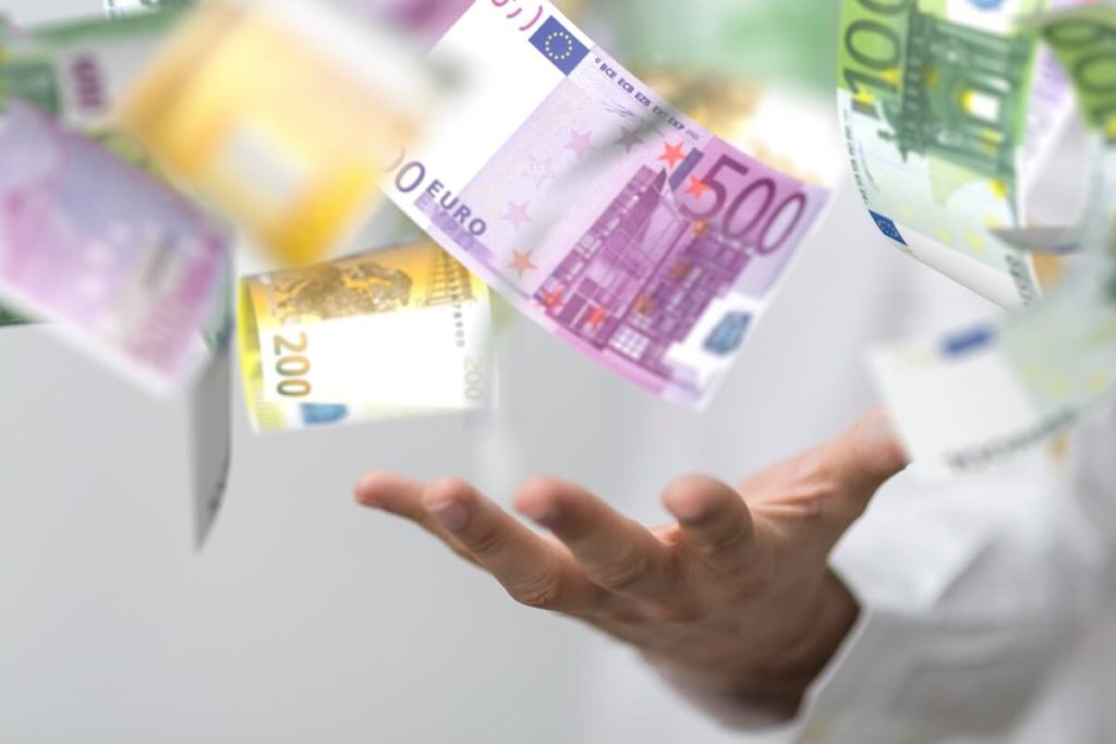 Combien gagne un pharmacien ? Nouvelle grille de salaires 2023 - 3S Santé Combien gagne un pharmacien ? Nouvelle grille de salaires 2023 - 3S Santé